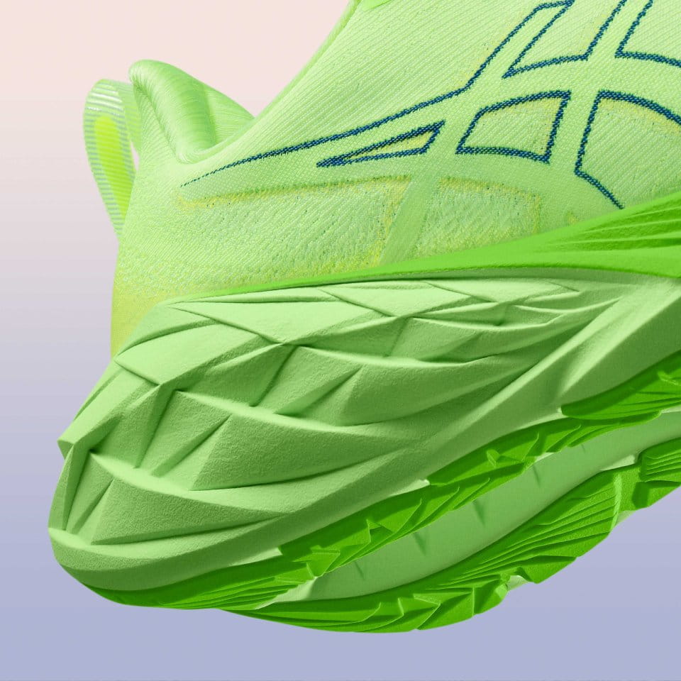 Обувки за бягане ASICS NOVABLAST 4 - Top4Running.bg