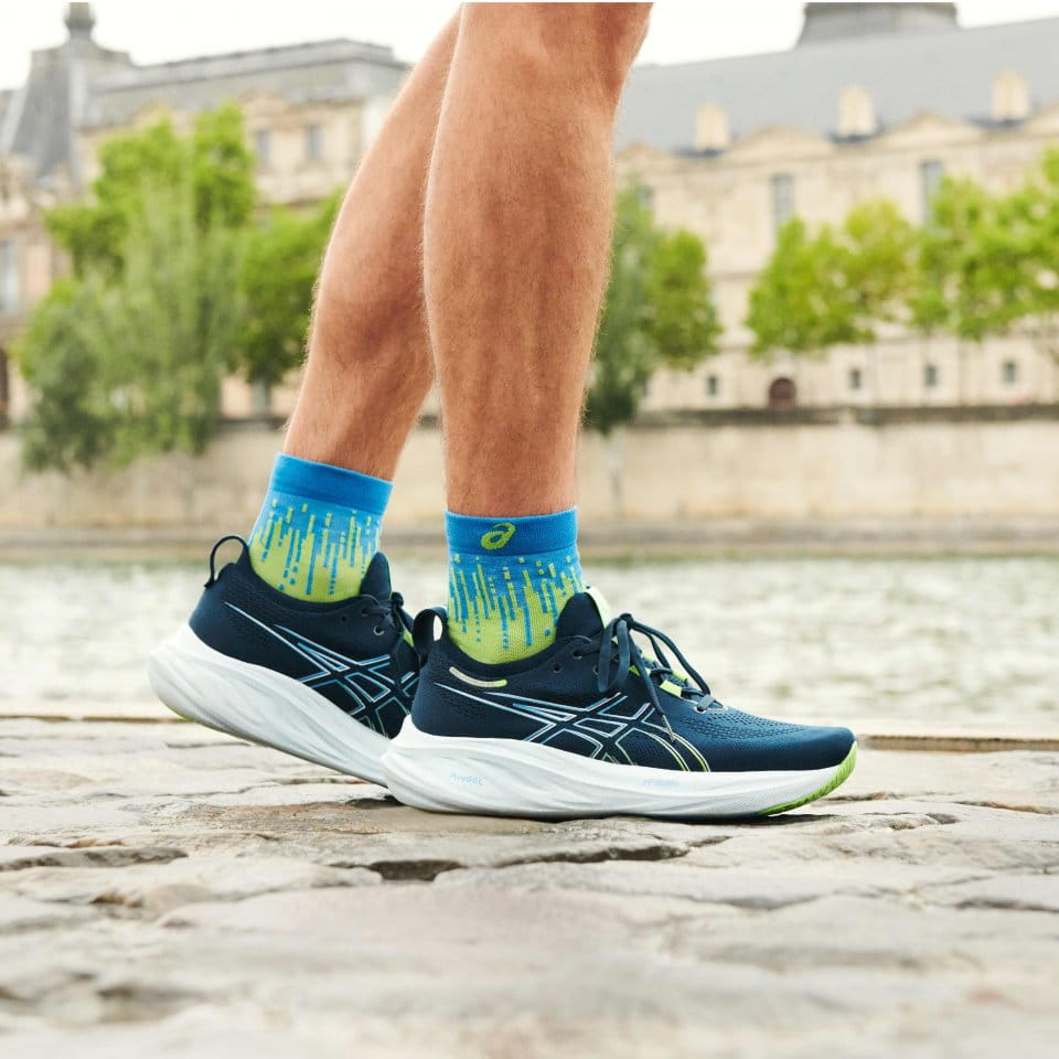 Sapatilhas de Corrida Asics GEL-NIMBUS 26 - Top4Running.pt