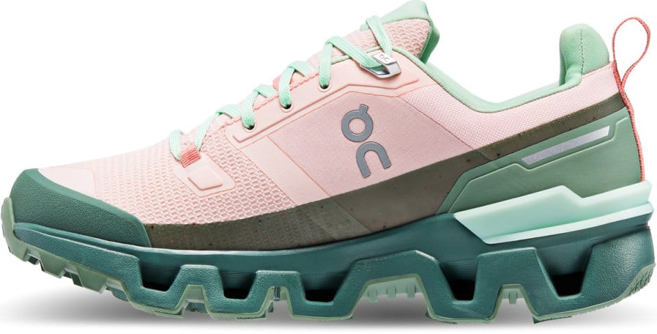 Dámská outdoorová obuv On Running Cloudwander Waterproof - Top4Running.cz