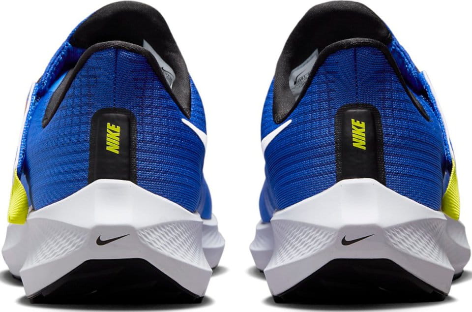 Running shoes Nike Pegasus FlyEase - Top4Running.ie