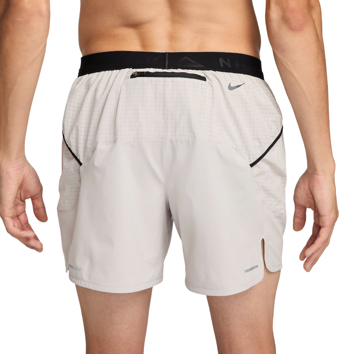 Calções Nike Trail Second Sunrise 5inch - Top4Running.pt