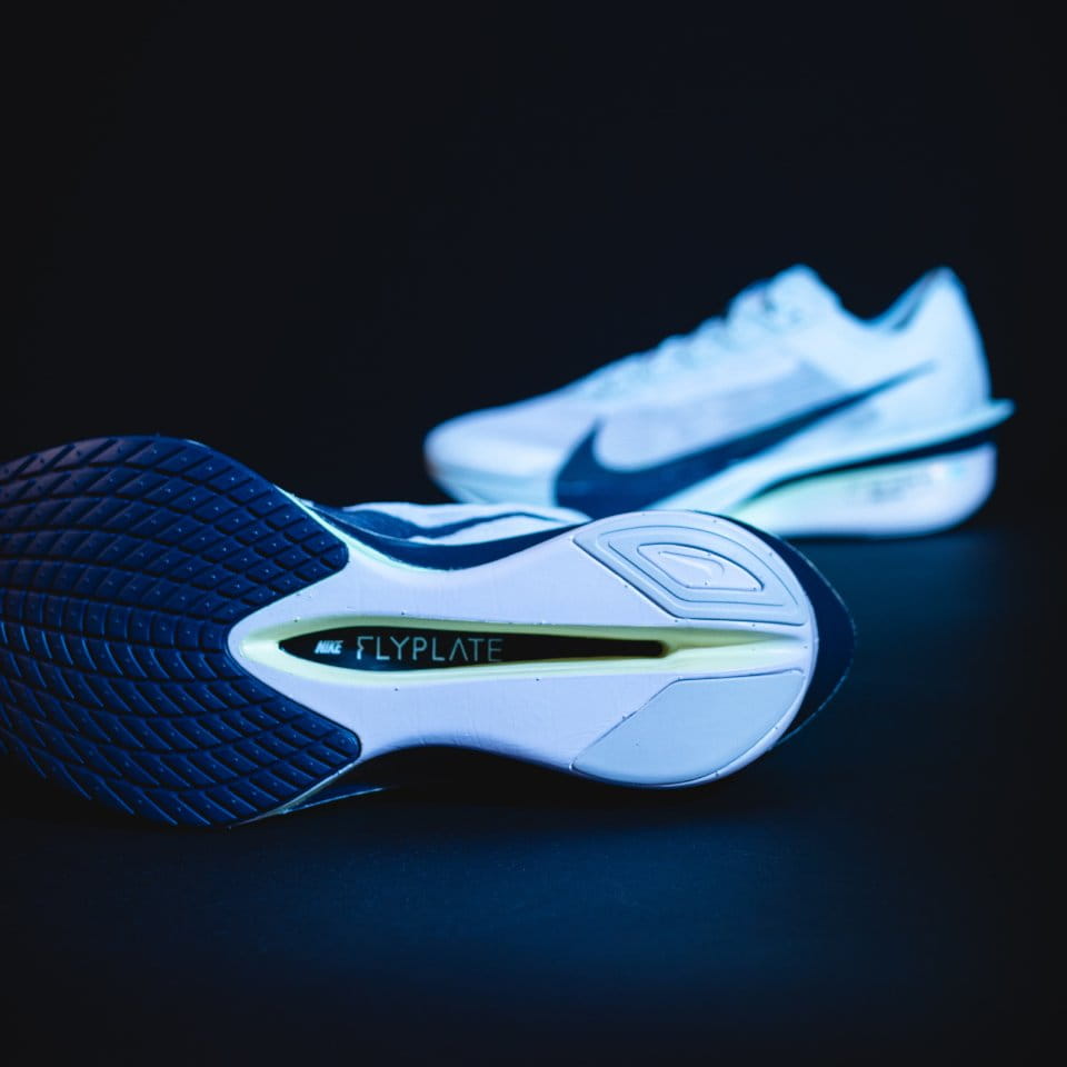 Chaussures de running Nike Vaporfly 4 - Top4Running.fr