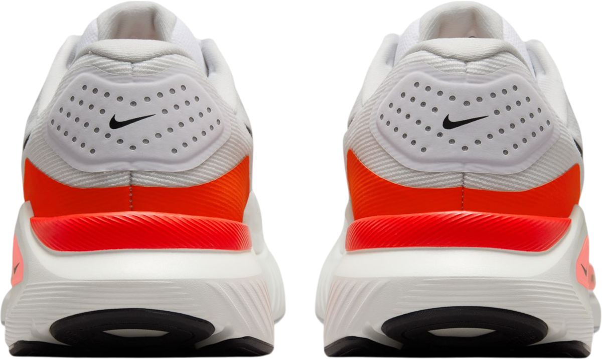 Tekaški copati Nike Structure 26 - 11teamsports.si