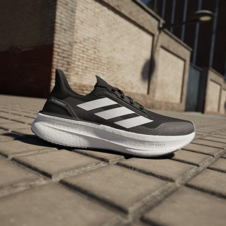 Chaussures de running adidas ULTRABOOST 5X - Top4Running.fr