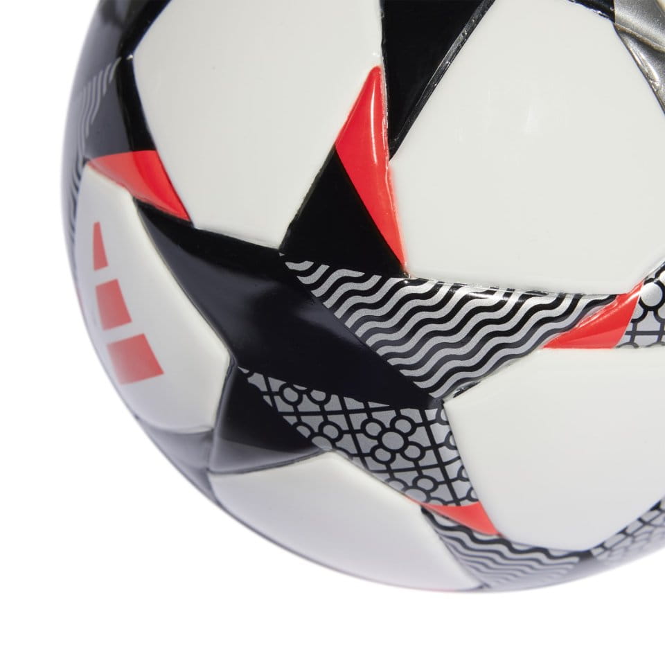 Bola adidas WUCL MINI - 11teamsports.pt