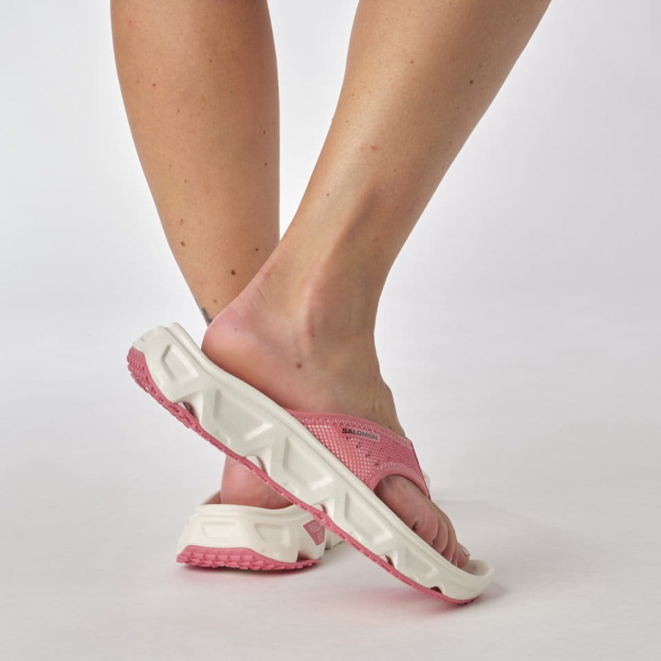 Claquettes Salomon REELAX BREAK 6.0 W - Top4Running.fr