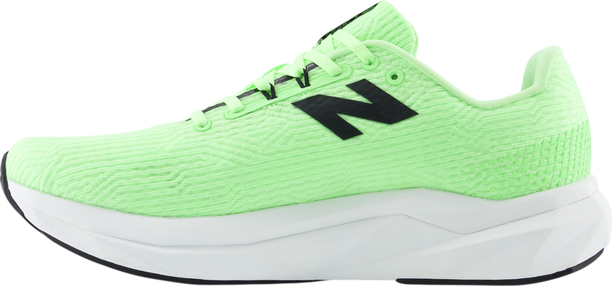 Pánské běžecké boty New Balance FuelCell Propel v5 - Top4Running.cz