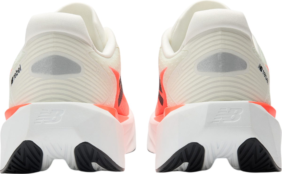 Scarpe da running New Balance FuelCell Rebel v5 - Top4Running.it