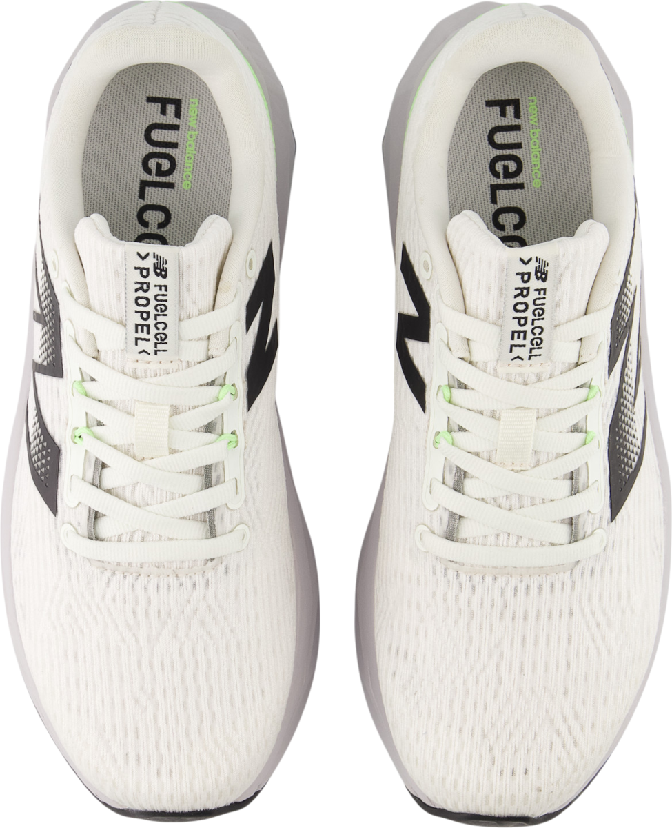 Buty do biegania New Balance FuelCell Propel v5 - Top4Running.pl